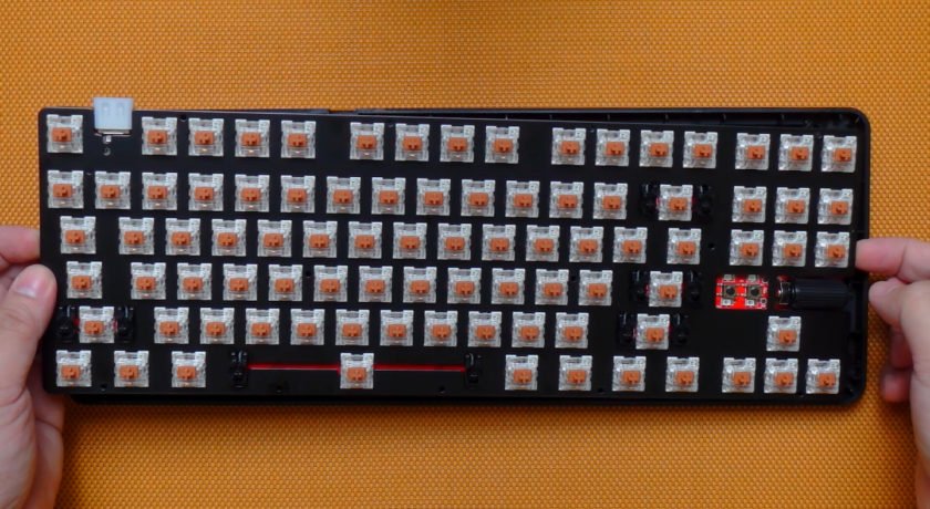 Rakk Lam-Ang Pro Mechanical Keyboard Review - Universal Socket Keyboard ...