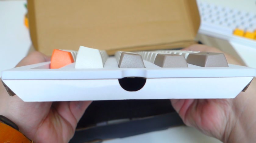 Akko Steam Engine Keycaps Review - SA VS OEM profile - TechBroll