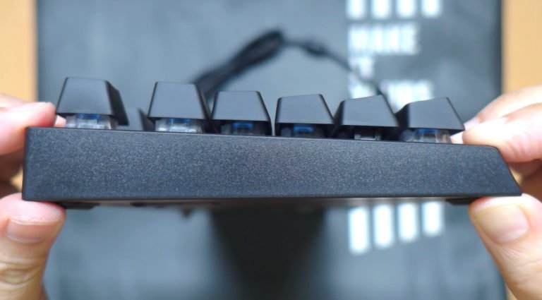 Cooler Master CK350 Mechanical Keyboard Review - TechBroll