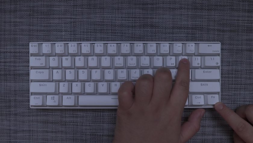 Royal Kludge RK61 60% Mechanical Keyboard Review - Best Budget 60% ...