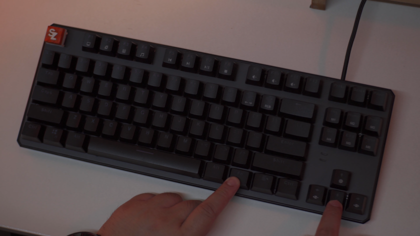 Tecware Phantom Elite 87 Keys Review - Hotswappable Keyboard! - TechBroll