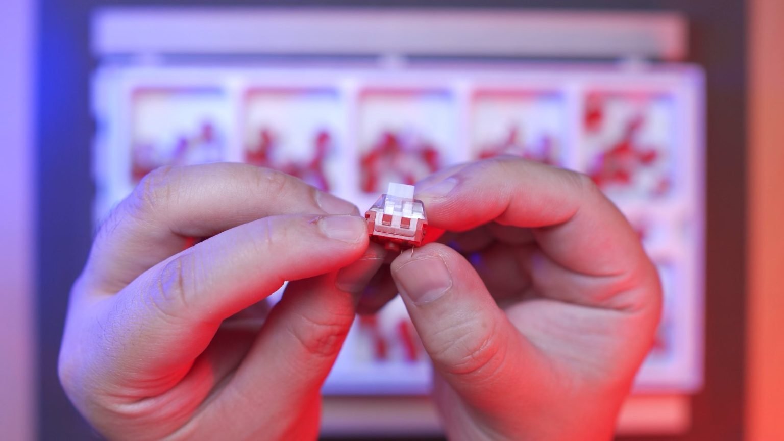 NEW 35 Grams Kailh Box Red Switch Review - Extremely Lightweight ...