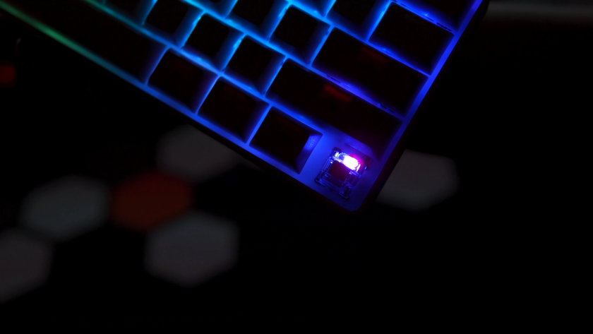 Skyloong/Geek SK61 Optical Mechanical Keyboard Review - Upgraded Geek ...
