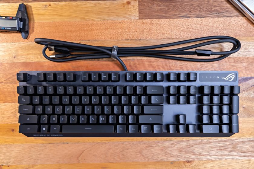 ASUS ROG Strix Scope RX Review - The Perfect Switch! - TechBroll